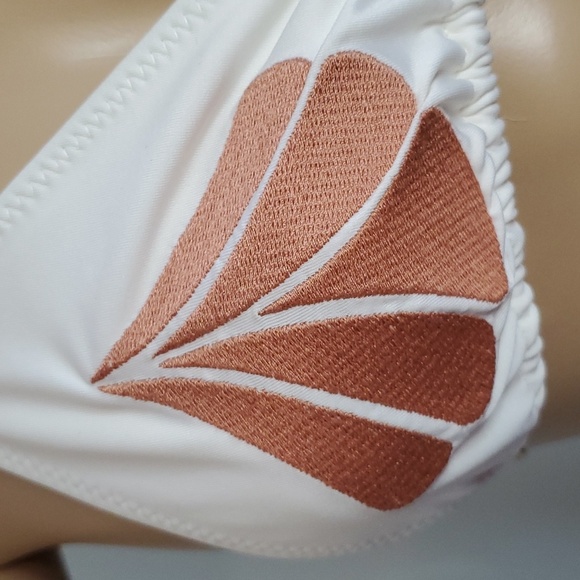 Cali Dreaming | Swim | Rock This Seashell Bikini This Summer Nwot Great ...